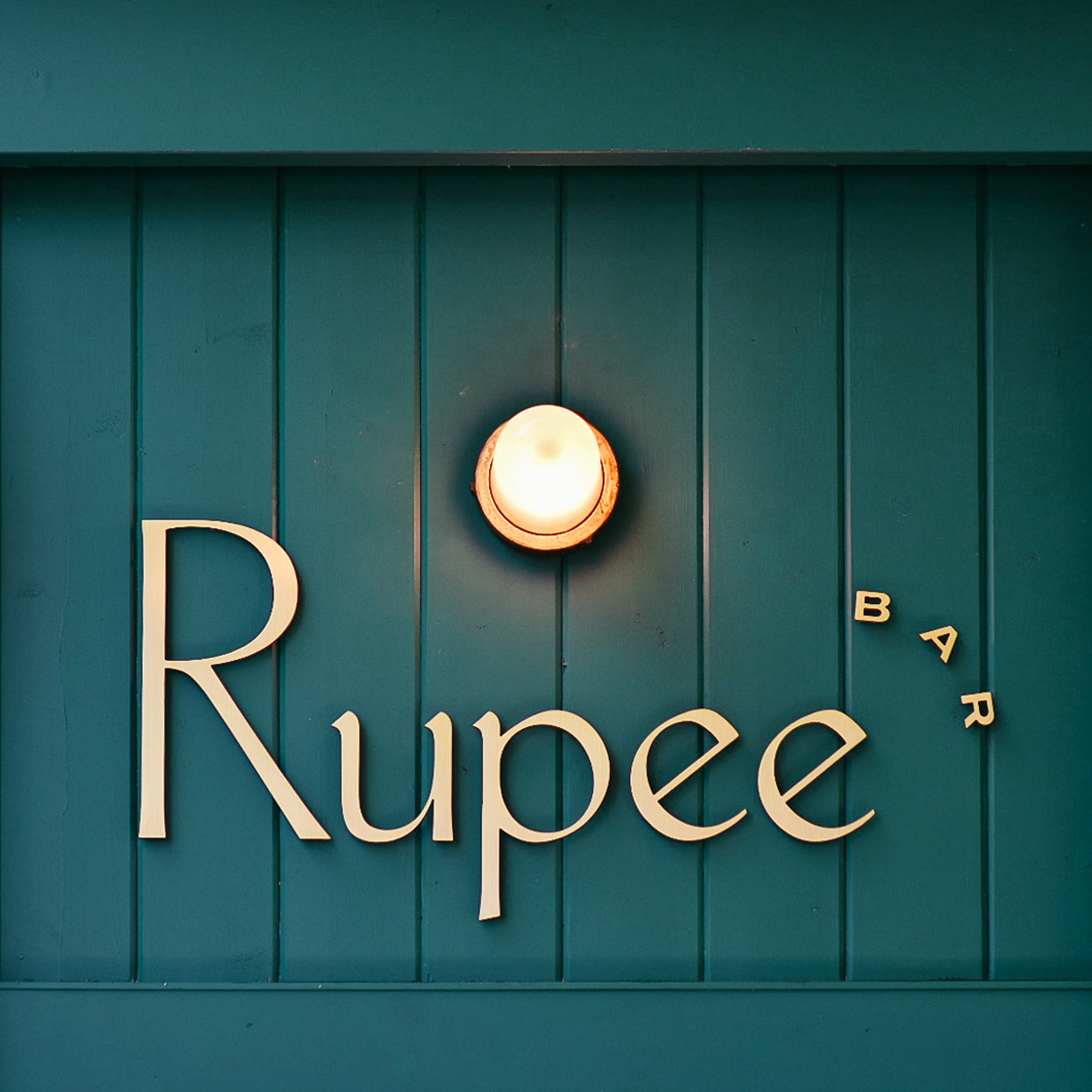 Column – Branding Systems