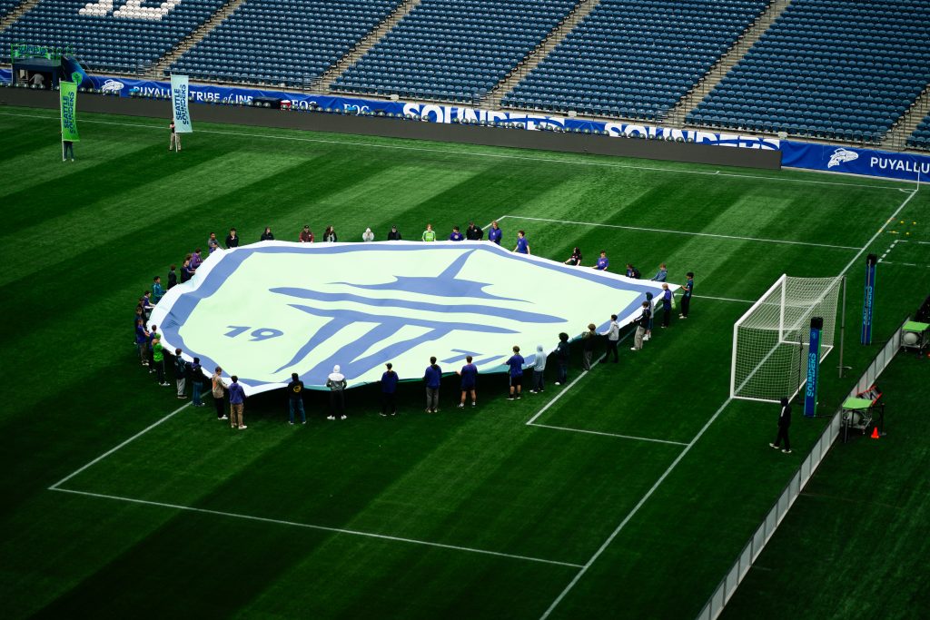 Seattle Sounders Identity – Column