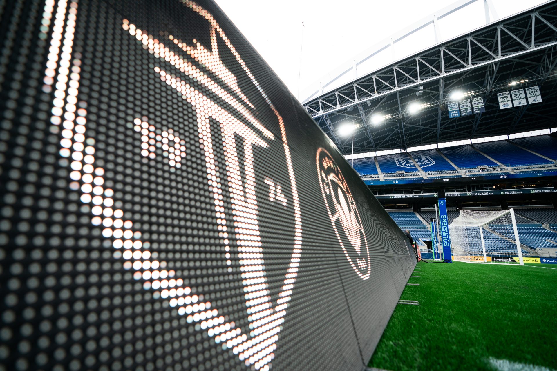 Seattle Sounders Identity – Column